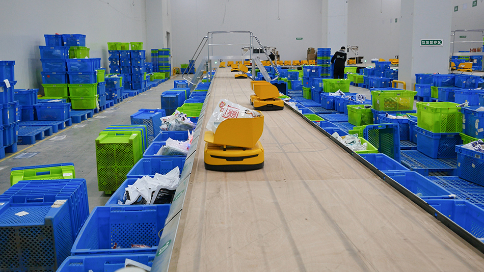 立镖机器人 - 智能分拣机器人 柔性智能分拣解决方案