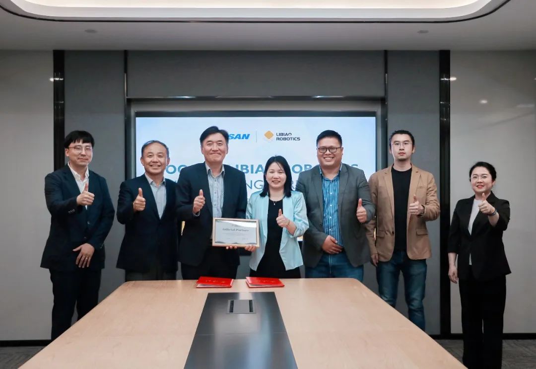 立镖机器人 - 智能分拣机器人 柔性智能分拣解决方案